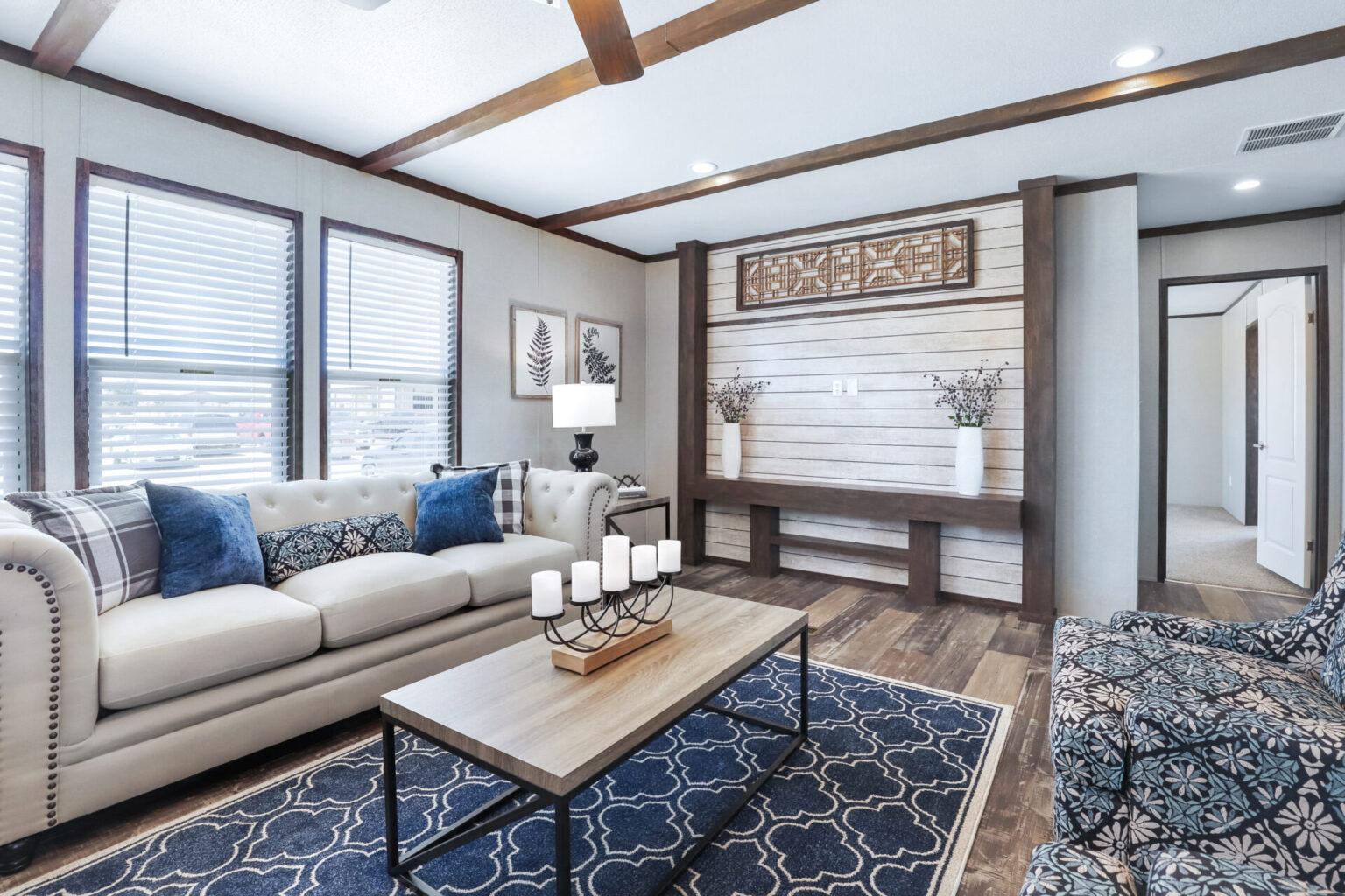 The Royal - Jessup Housing