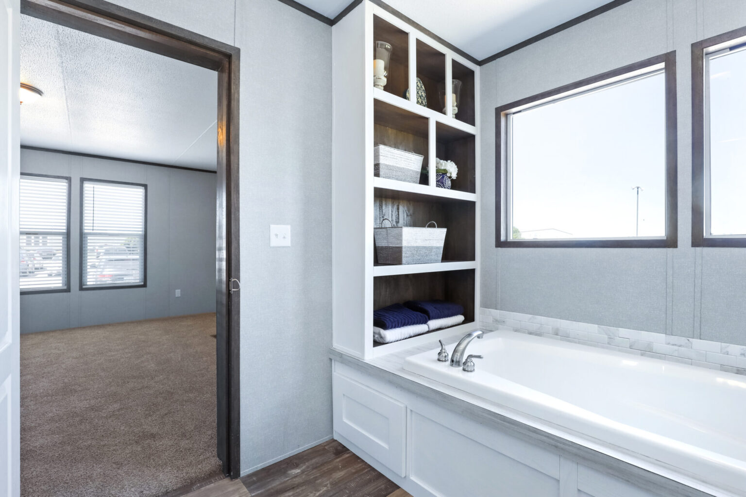 The Royal - Jessup Housing